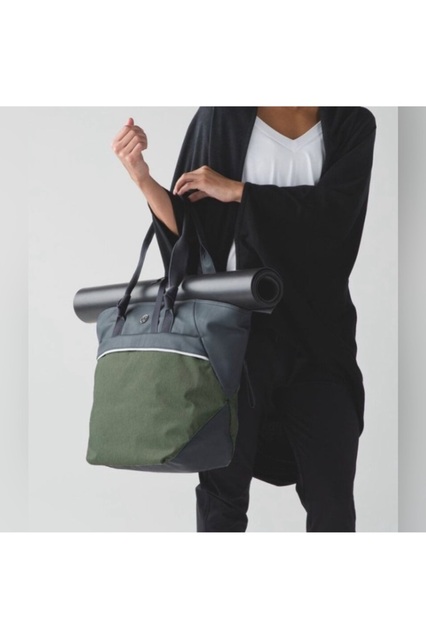 Posh Show - Poshmark